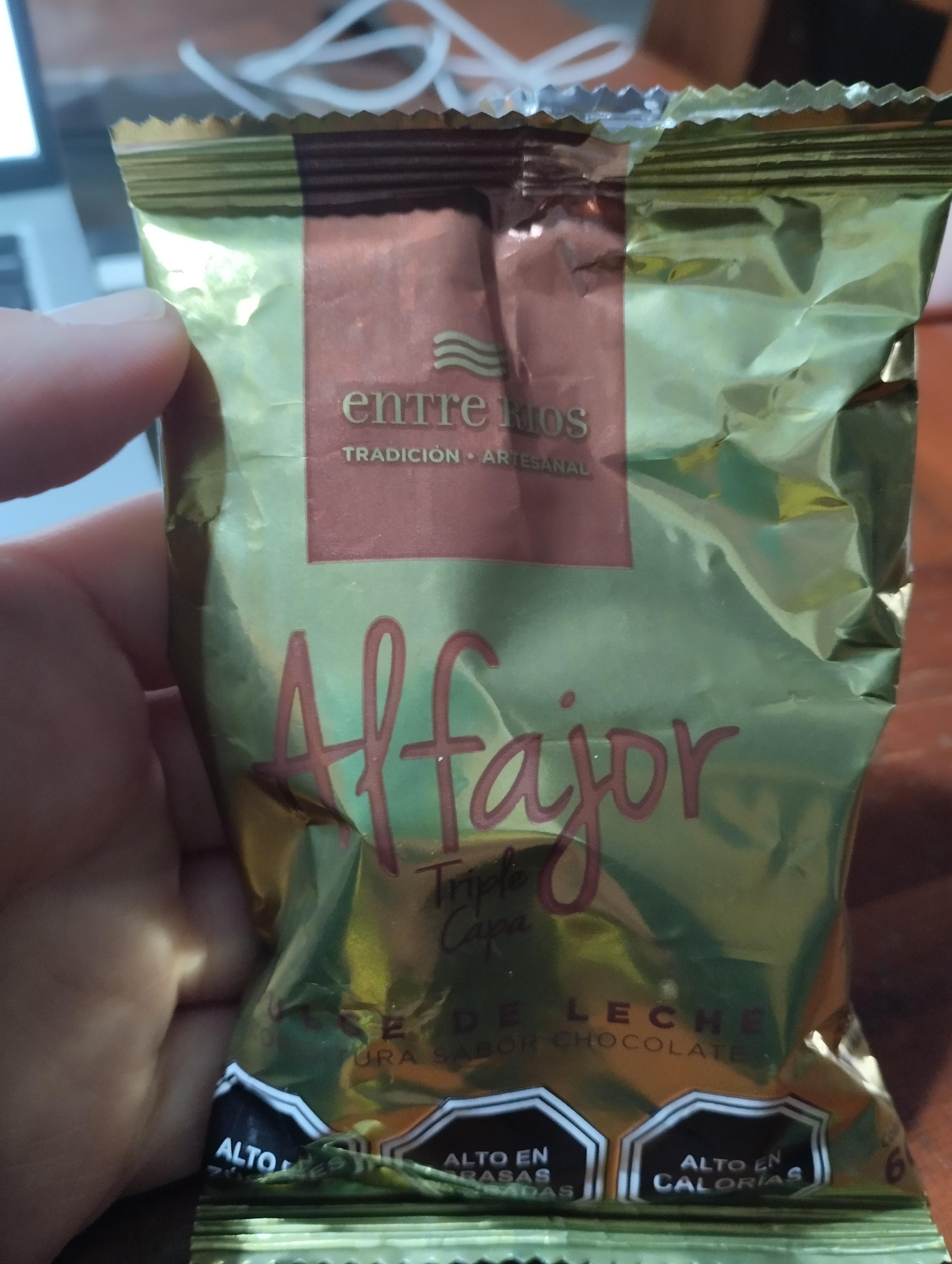 Alfajor Entre Rios - Hongos En El Producto | RECLAMOS.CL